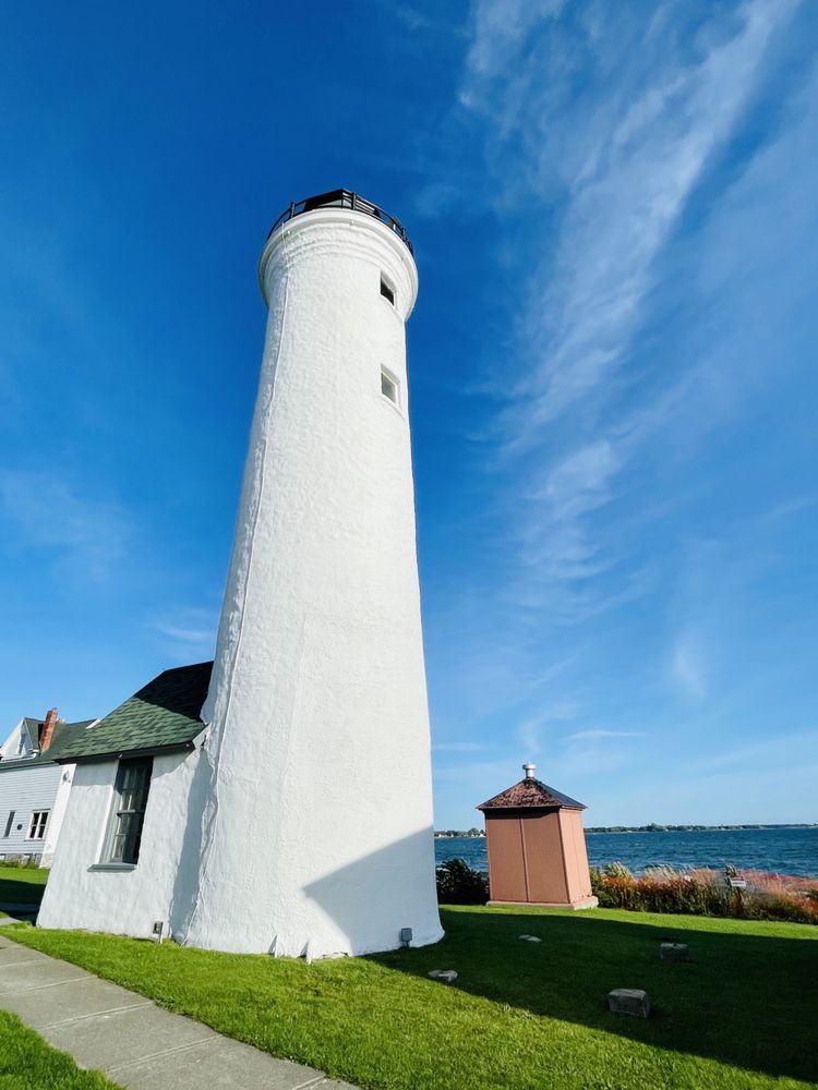 TIBBETTS POINT LIGHTHOUSE - Updated August 2025 - 41 Photos & 10 Reviews - 33435 County Rd 6 ...