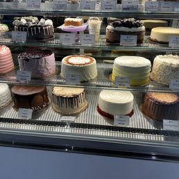 DESSERT GALLERY BAKERY & CAFE - Updated June 2025 - 30 Photos & 38 ...