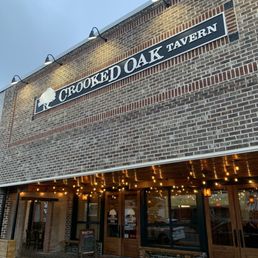 CROOKED OAK TAVERN - Updated December 2025 - 267 Photos & 276 Reviews ...