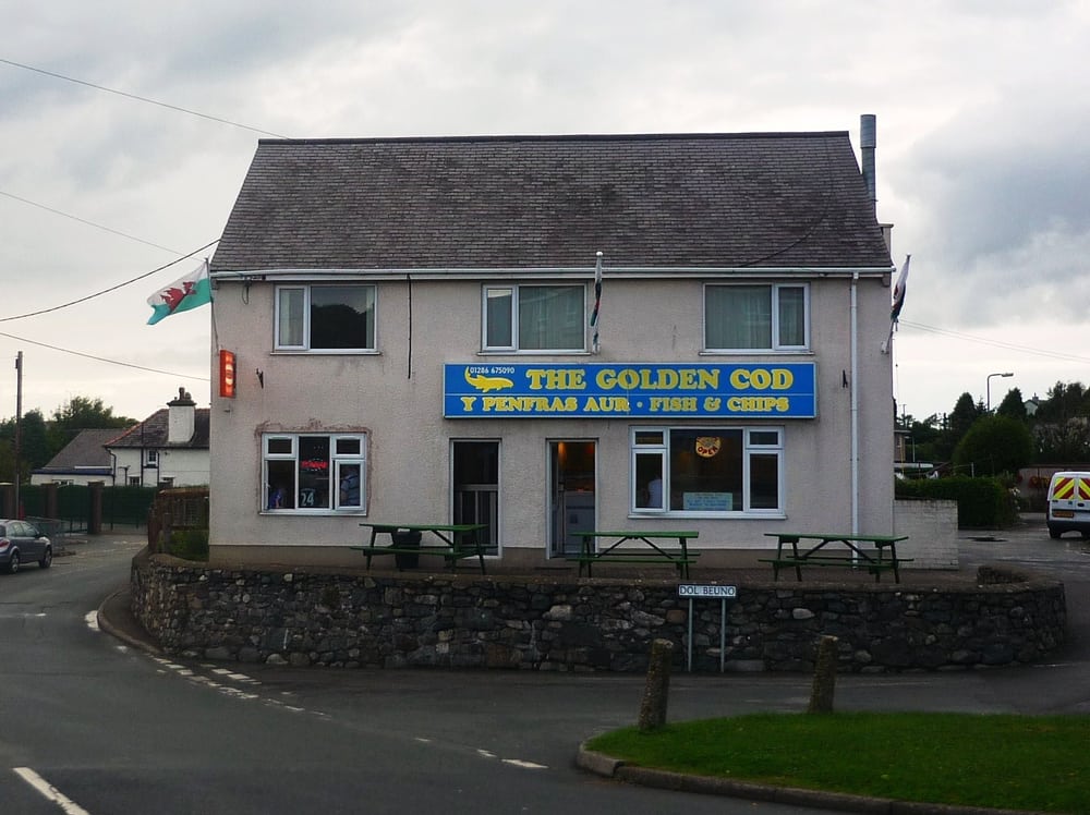 GOLDEN COD - Updated October 2025 - Dol Beuno, Bontnewydd, Gwynedd ...