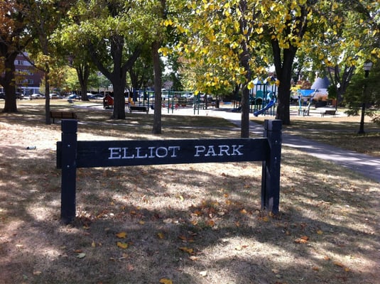 ELLIOT PARK - Updated January 2025 - 15 Photos - 1000 E 14th St ...