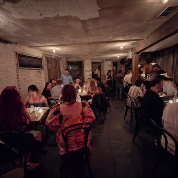 BACARO - Updated April 2025 - 391 Photos & 448 Reviews - 136 Division ...