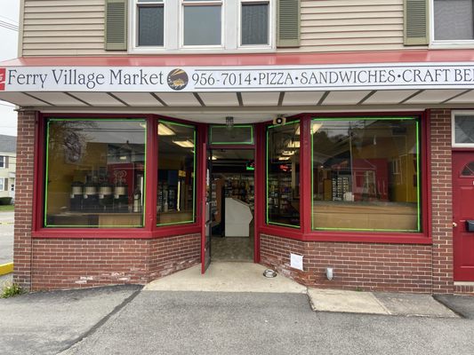 FERRY VILLAGE MARKET - Updated December 2025 - 27 Photos & 17 Reviews ...