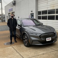 SCHICKER FORD OF ST. LOUIS - 44 Photos & 84 Reviews - 3300 S ...