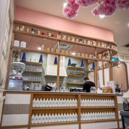 MADO YONGE - Updated December 2025 - 107 Photos & 52 Reviews - 144 ...