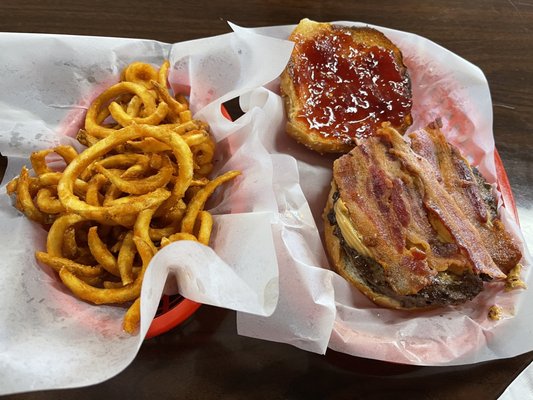 BOLL WEEVIL - 89 Photos & 82 Reviews - Burgers - 2548 Main St, Ramona ...