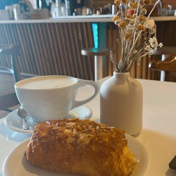 BUZZARDS COFFEE - Updated January 2026 - 23 Photos & 19 Reviews - 211 ...