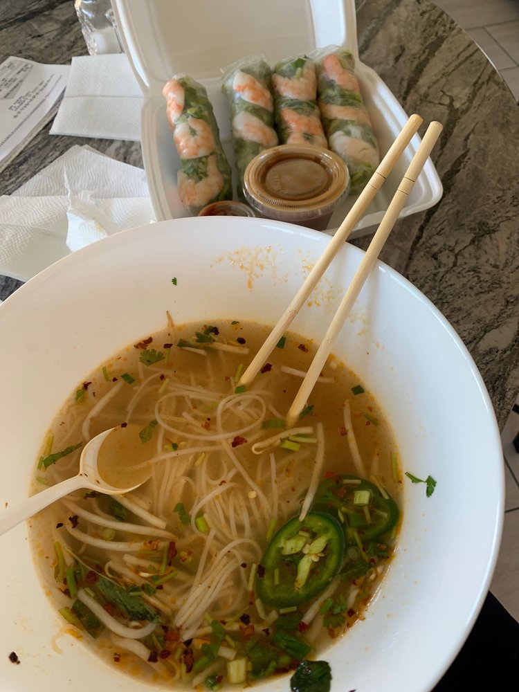 PHO NGON VIETNAMESE RESTAURANT - 40 Photos & 75 Reviews - 2055 E ...