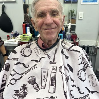 HI BARBERSHOP - Updated December 2025 - 26 Photos & 55 Reviews - 9536 ...