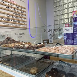 DOUGHNUT PARTY - Updated December 2025 - 232 Photos & 132 Reviews ...