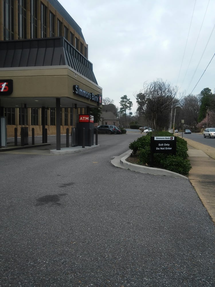 SIMMONS BANK - Updated May 2026 - 5384 Poplar Ave, Memphis, Tennessee ...