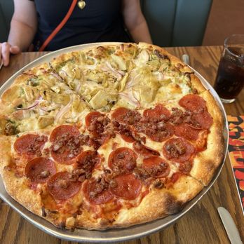 RUSTED SUN PIZZERIA - Updated December 2025 - 207 Photos & 393 Reviews ...