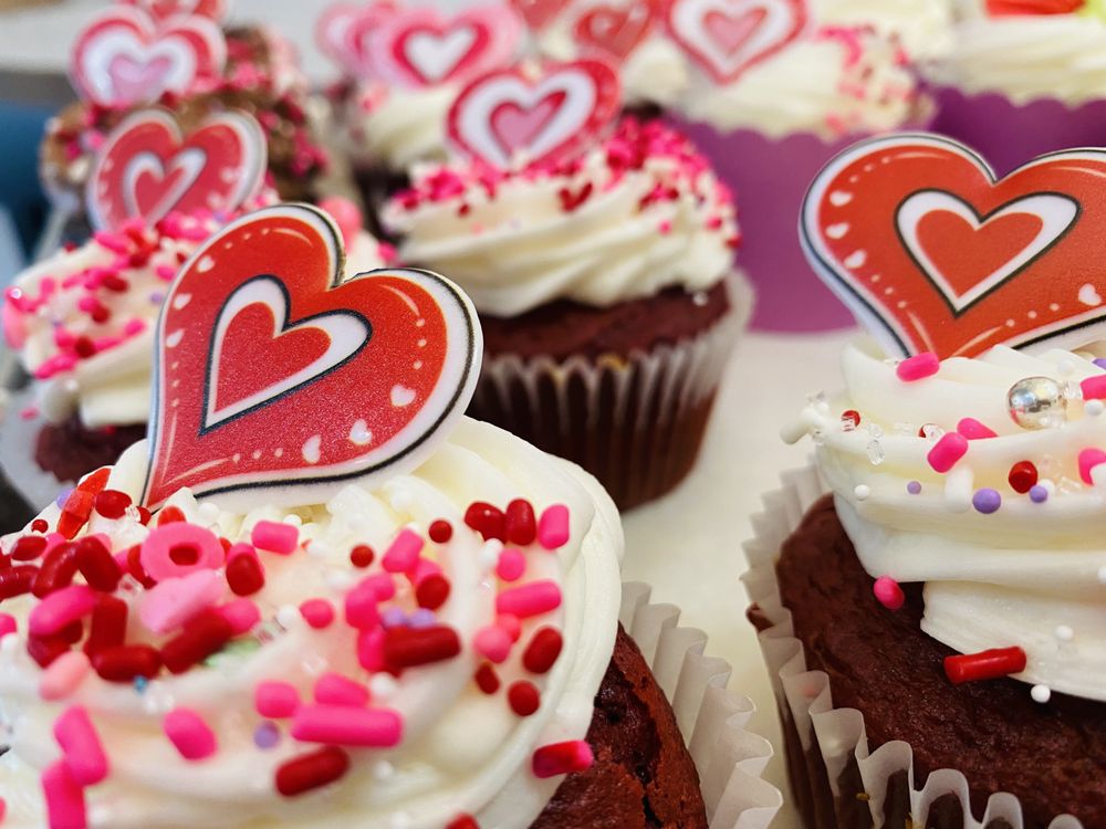 CAROUSEL BAKERY - Updated October 2025 - 20 Photos - 318 N Main ...