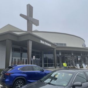 MCLEAN BIBLE CHURCH - Updated June 2025 - 27 Photos & 44 Reviews - 8925 ...