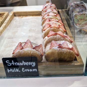 DEAR DONUTS - Updated December 2024 - 331 Photos & 123 Reviews - 570 S ...