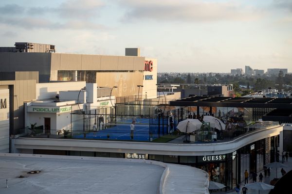 PADEL UP - Updated January 2026 - 13 Photos & 16 Reviews - 10250 Santa ...