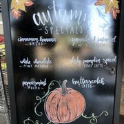 DAILY PROJECTS CAFE & EATERY - 203 Photos & 273 Reviews - 124 S Randall ...