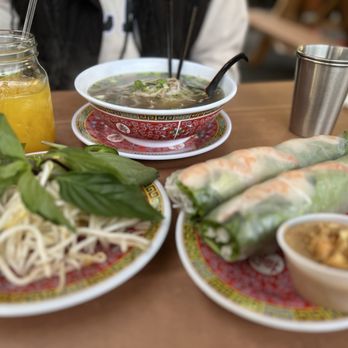 Friendship Kitchen - Reserve Now - Vietnamese - Updated June 2025 - 369 ...