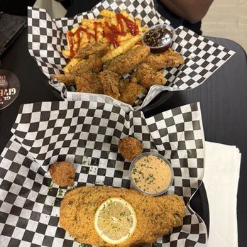 THE ADDY - Updated October 2025 - 34 Photos & 28 Reviews - 4508 Matlock ...