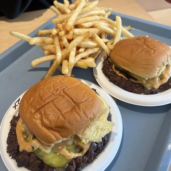 FOR THE WIN - Updated July 2024 - 728 Photos & 1067 Reviews - 6221 ...