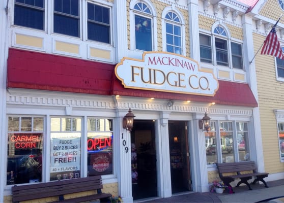 MACKINAW FUDGE - Updated November 2025 - 109 Langlade St, Mackinaw City ...