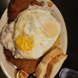 THE 5 POINT CAFÉ - Updated May 2024 - 1592 Photos & 2401 Reviews - 415 ...