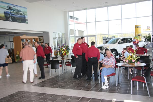 FOX TOYOTA CLINTON - Updated January 2026 - 32 Photos & 39 Reviews ...