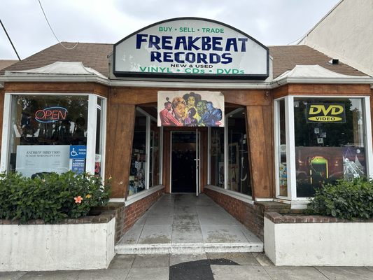 FREAKBEAT RECORDS - Updated November 2025 - 52 Photos & 204 Reviews ...