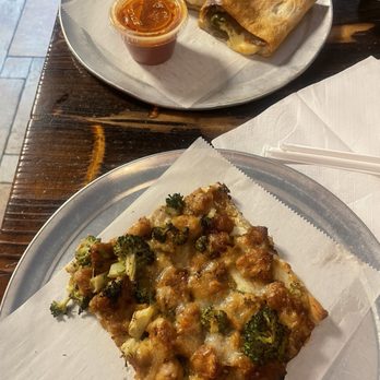 CAPRI PIZZA & PASTA - Updated January 2026 - 173 Photos & 258 Reviews ...