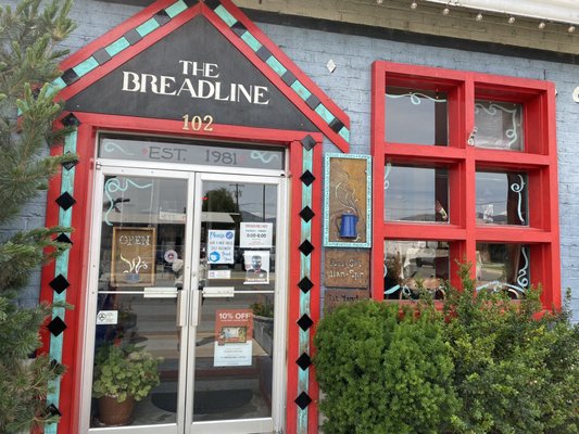 THE BREADLINE CAFE - Updated March 2025 - 91 Photos & 181 Reviews - 102 ...