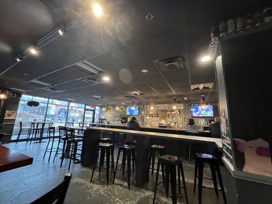 THE HOP KNOT - Updated October 2025 - 36 Photos & 36 Reviews - 1000 Elm ...