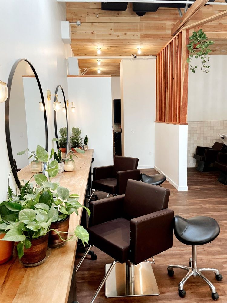 HUNTER SALON - Updated July 2025 - 1121 Rossi Road, Templeton ...