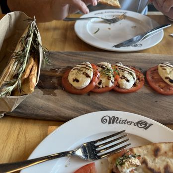 MISTER O1 EXTRAORDINARY PIZZA - Updated December 2024 - 78 Photos & 38 ...