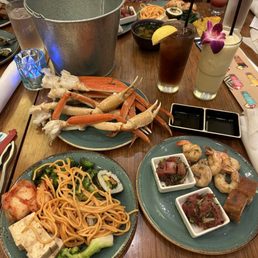 THE BUFFET AT HYATT - Updated May 2025 - 367 Photos & 166 Reviews ...