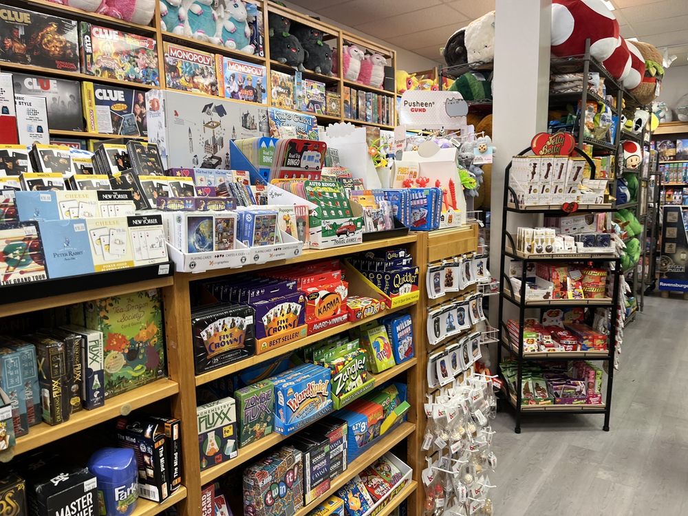 DRAGONVINE GAMES - Updated October 2025 - 1500 SE East Devils Lake Rd ...