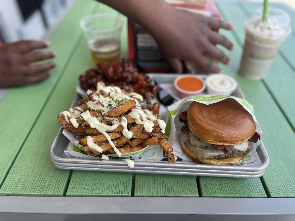 BURGERFI - Updated July 2025 - 30 Photos & 31 Reviews - 7431 Miami ...
