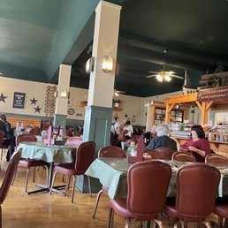 BERRY FIELDS CAFE - Updated December 2025 - 225 Photos & 390 Reviews ...