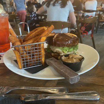 THE HANGRY BISON - Updated December 2024 - 498 Photos & 321 Reviews ...