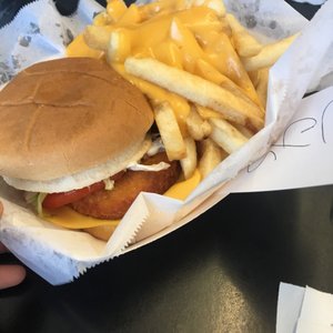 VICKI’S LUNCH VAN - 67 Photos & 72 Reviews - 2520 Fairground Rd ...