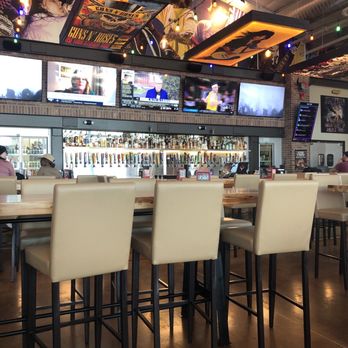 ROCK & BREWS - GRAPEVINE - Updated August 2025 - 277 Photos & 100 ...