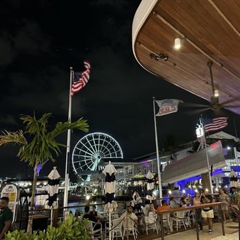 PIER 5 - Updated January 2025 - 86 Photos & 35 Reviews - 401 Biscayne ...