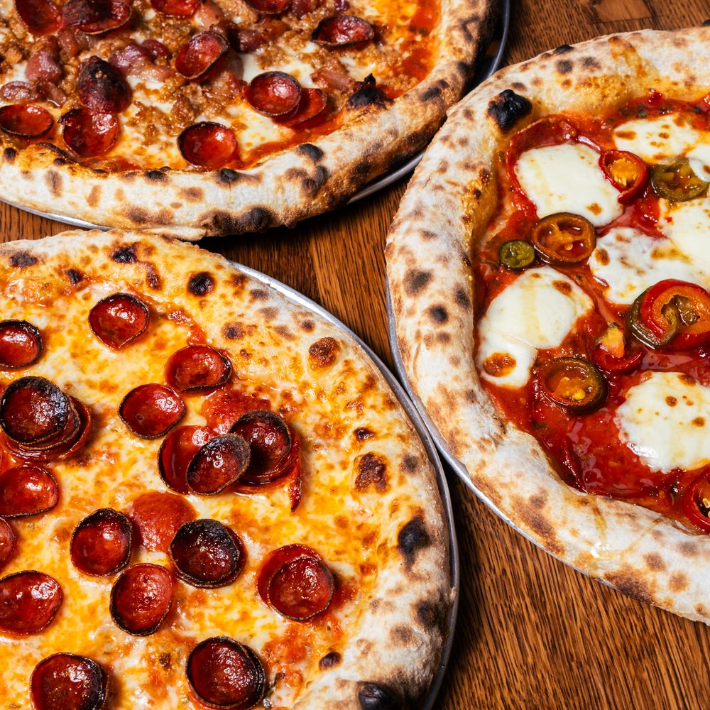 Jet's pizza near me store