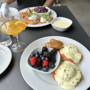 TAVOLATA - Updated October 2025 - 227 Photos & 140 Reviews - 16050 ...