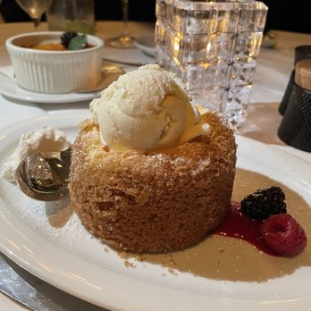 555 EAST STEAKHOUSE - Updated March 2025 - 3000 Photos & 2931 Reviews ...