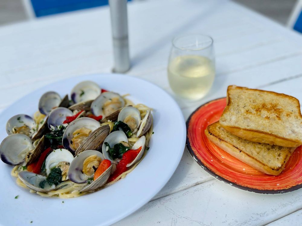 THE SURF RESTAURANT & BAR - Updated May 2024 - 154 Photos & 153 Reviews ...