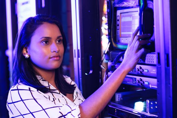 HOTWIRE COMMUNICATIONS - 108 Photos & 676 Reviews - 2100 W Cypress ...