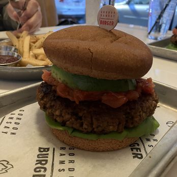 GORDON RAMSAY BURGER - Updated October 2024 - 269 Photos & 157 Reviews ...