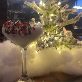 CHELSEA CORNER - Updated July 2025 - 789 Photos & 618 Reviews - 4830 ...