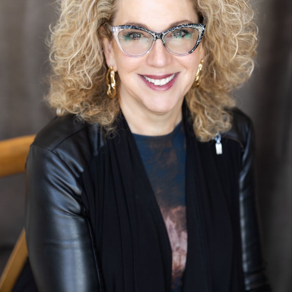 Jennifer Bollinger's Instagram, Twitter & Facebook on IDCrawl