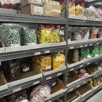 B.A. SWEETIE CANDY - Updated December 2024 - 393 Photos & 152 Reviews ...